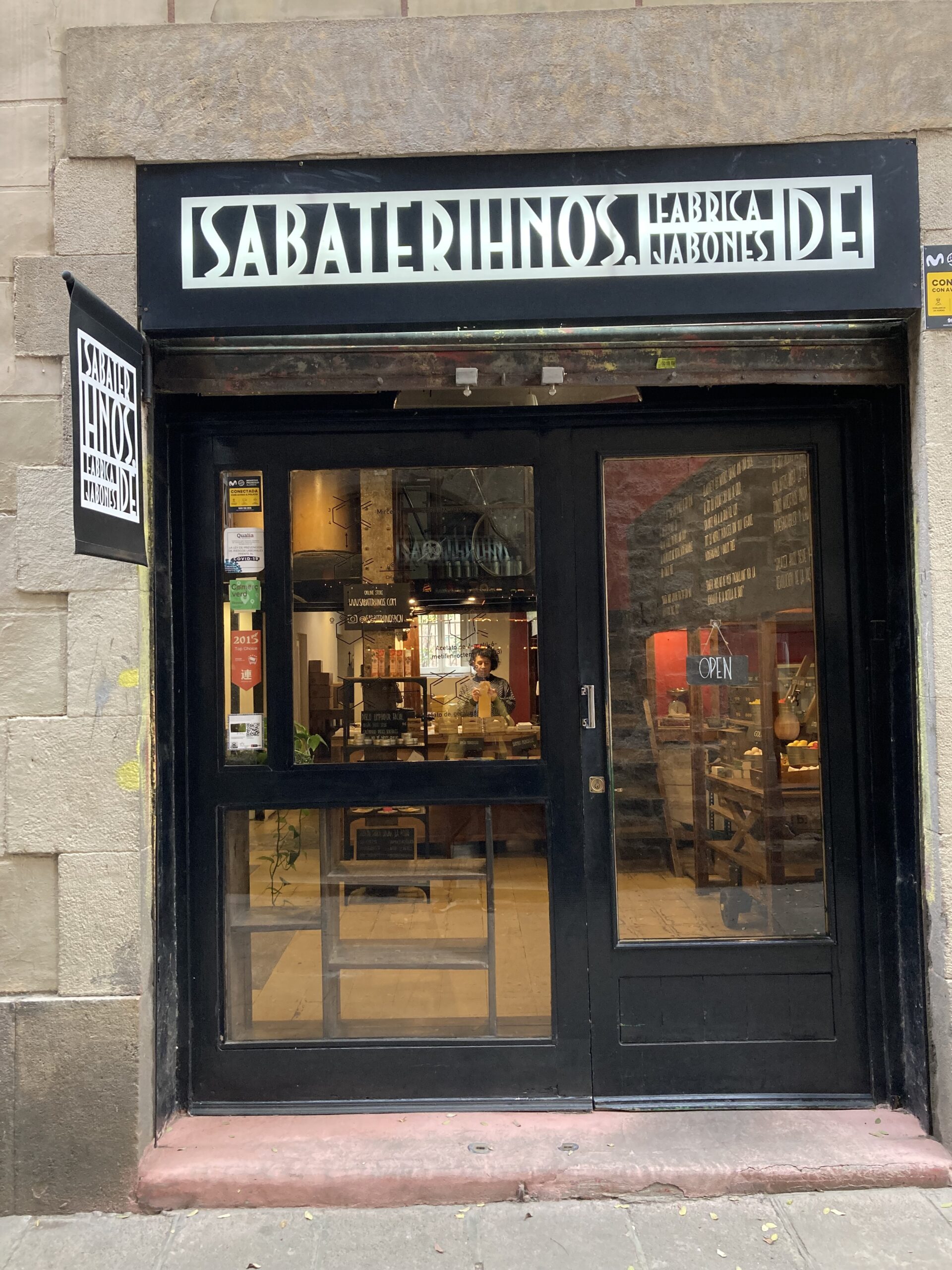 Enjabónate con los jabones artesanales de Sabater Hermanos | BellezaPura
